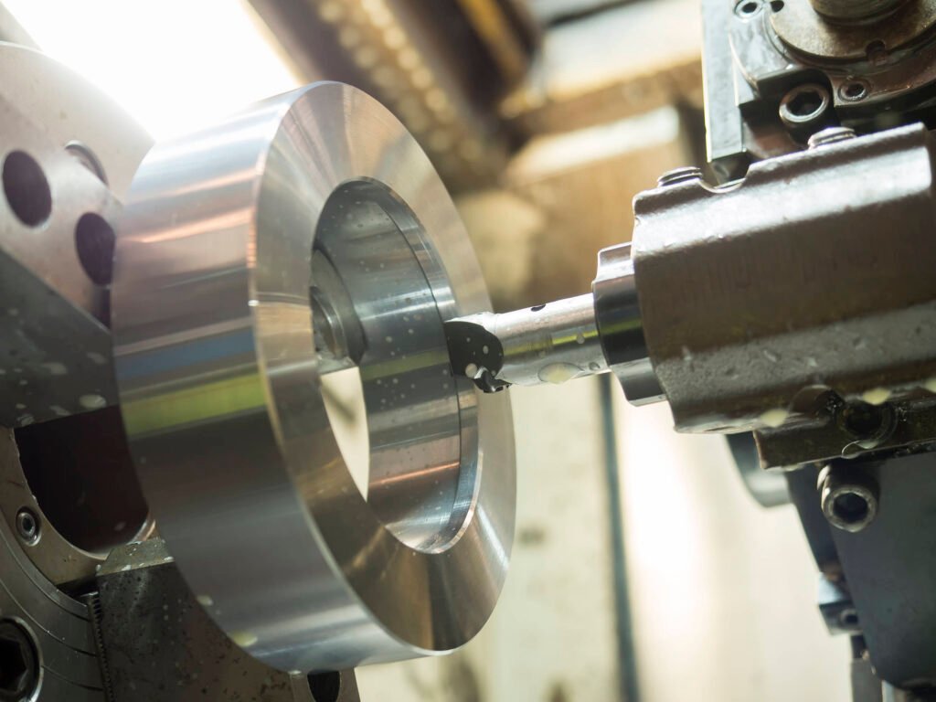 The Causes and Solutions of Tool Breakage&Wear. | STCNC Machining